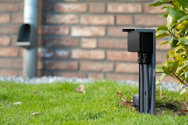 Tuinpaal - pro enkel met dubbele wartel grijs ~ | L’Ortye Tuin-Deco-Bouw